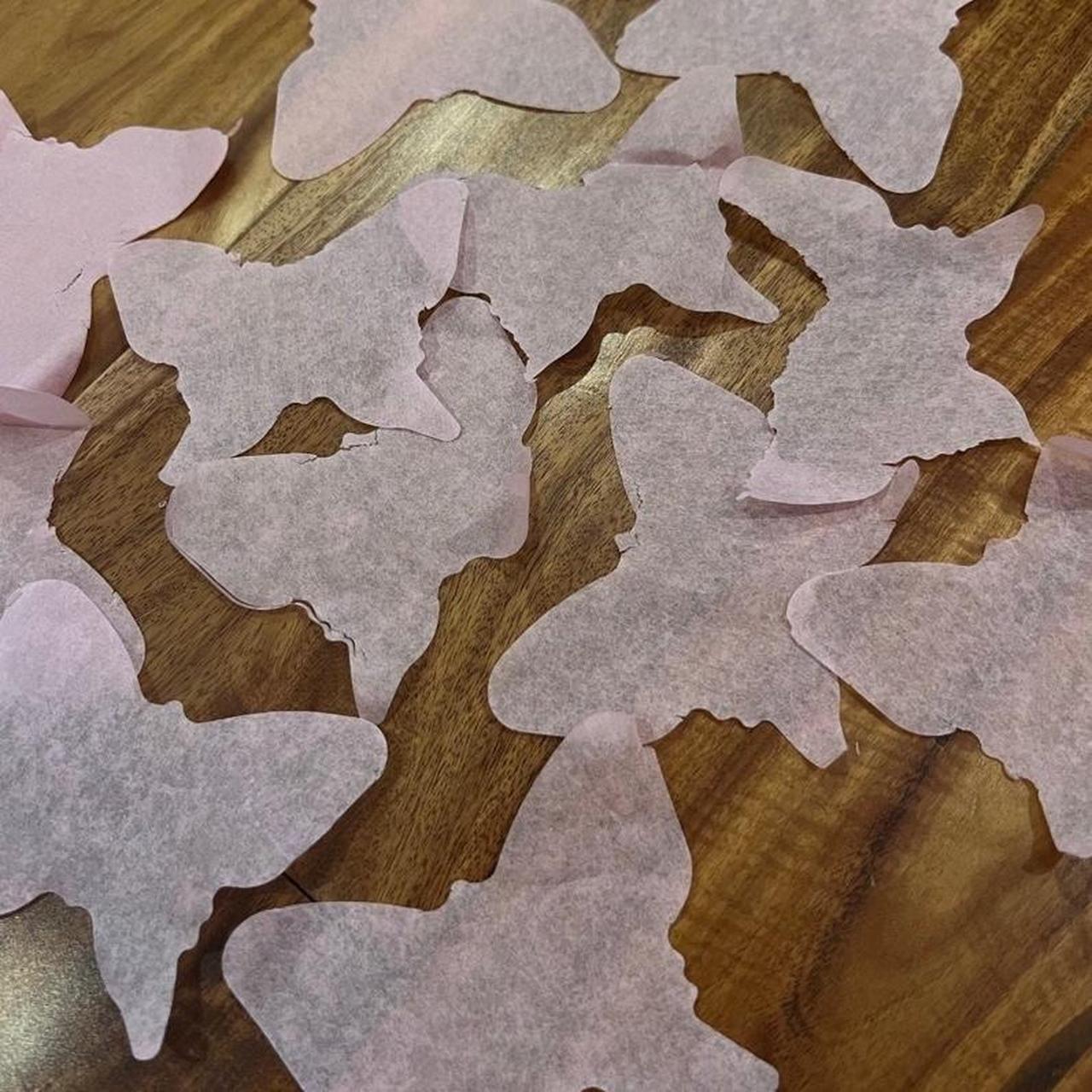 🚨 willing to trade all of my vip trilogy tour merch... - Depop