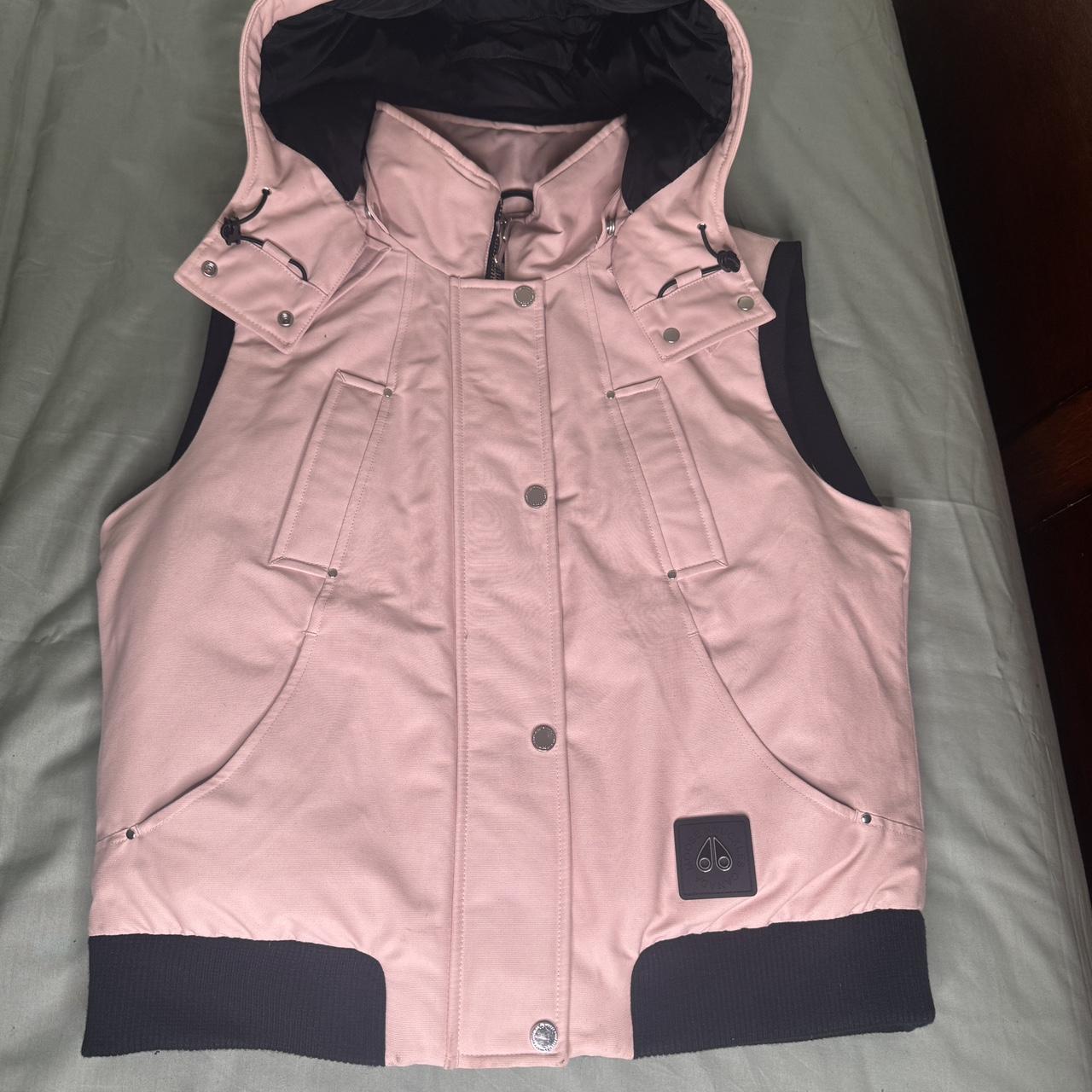 MOOSE KNUCKLES VEST - Depop