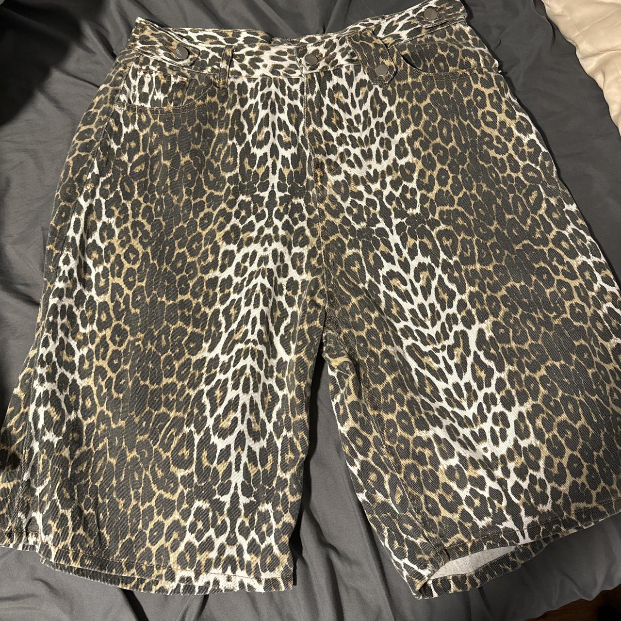 y2k/2000s long baggy leopard print jorts super... | Depop