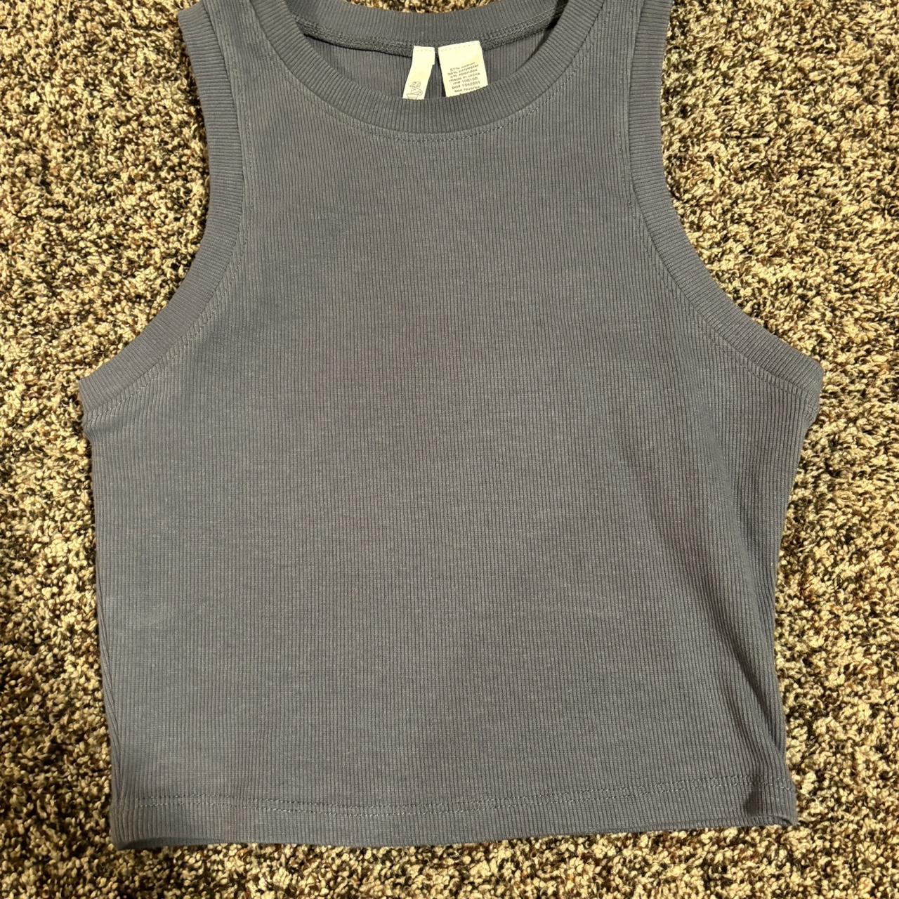 Grey ribbed tank top - Depop