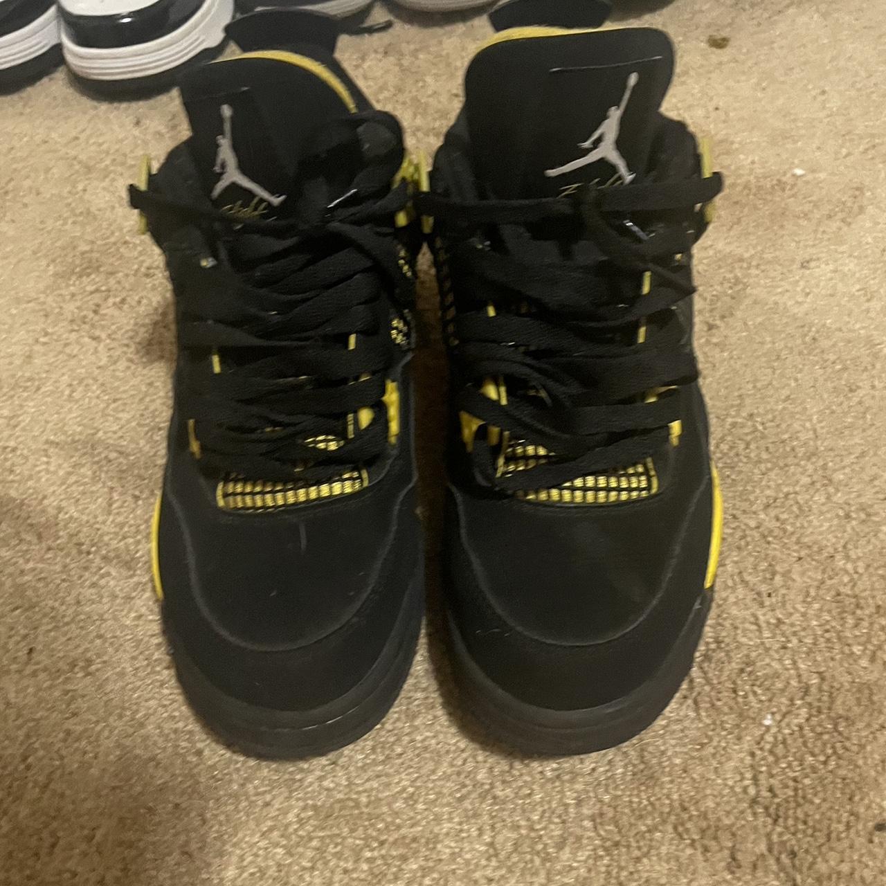 Jordan 4 Thunders No Box Normal Wears Size 8.5 - Depop