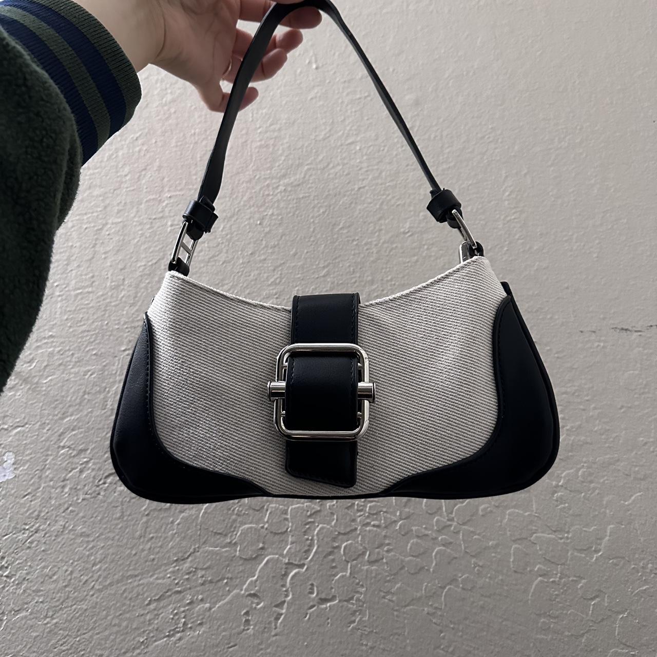 pretty little y2k purse #y2k #summerbag #minipurse... - Depop