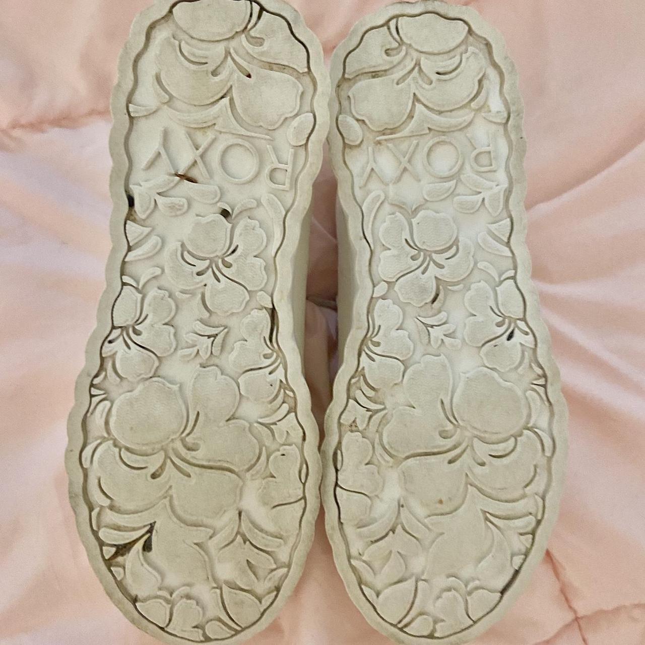 Roxy white trainers with rose gold accents only worn... - Depop