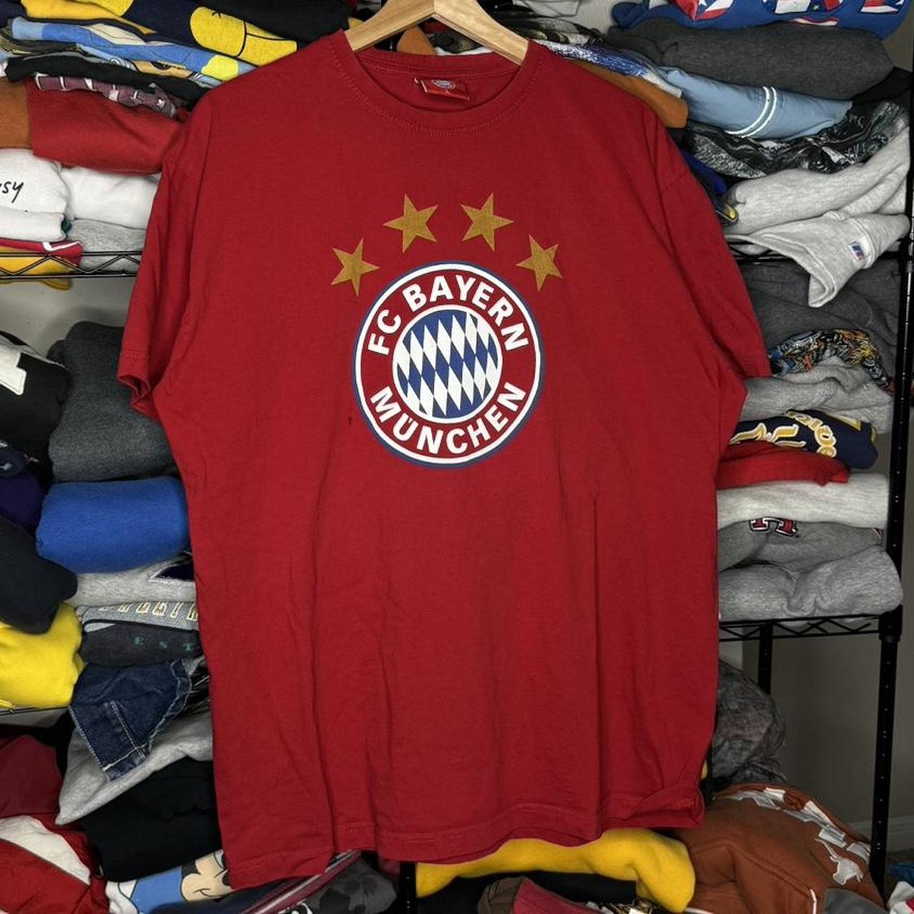 VINTAGE 2000s BAYERN MUNICH T-SHIRT SIZE:... - Depop