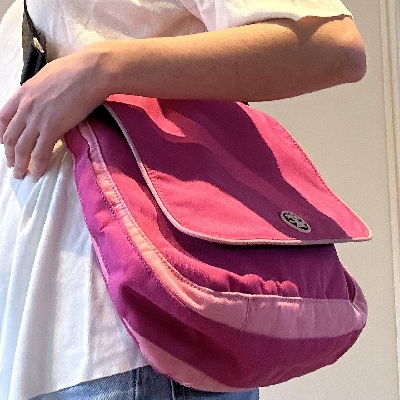 crumpler maurice in PINK !!! crossbody messenger... - Depop