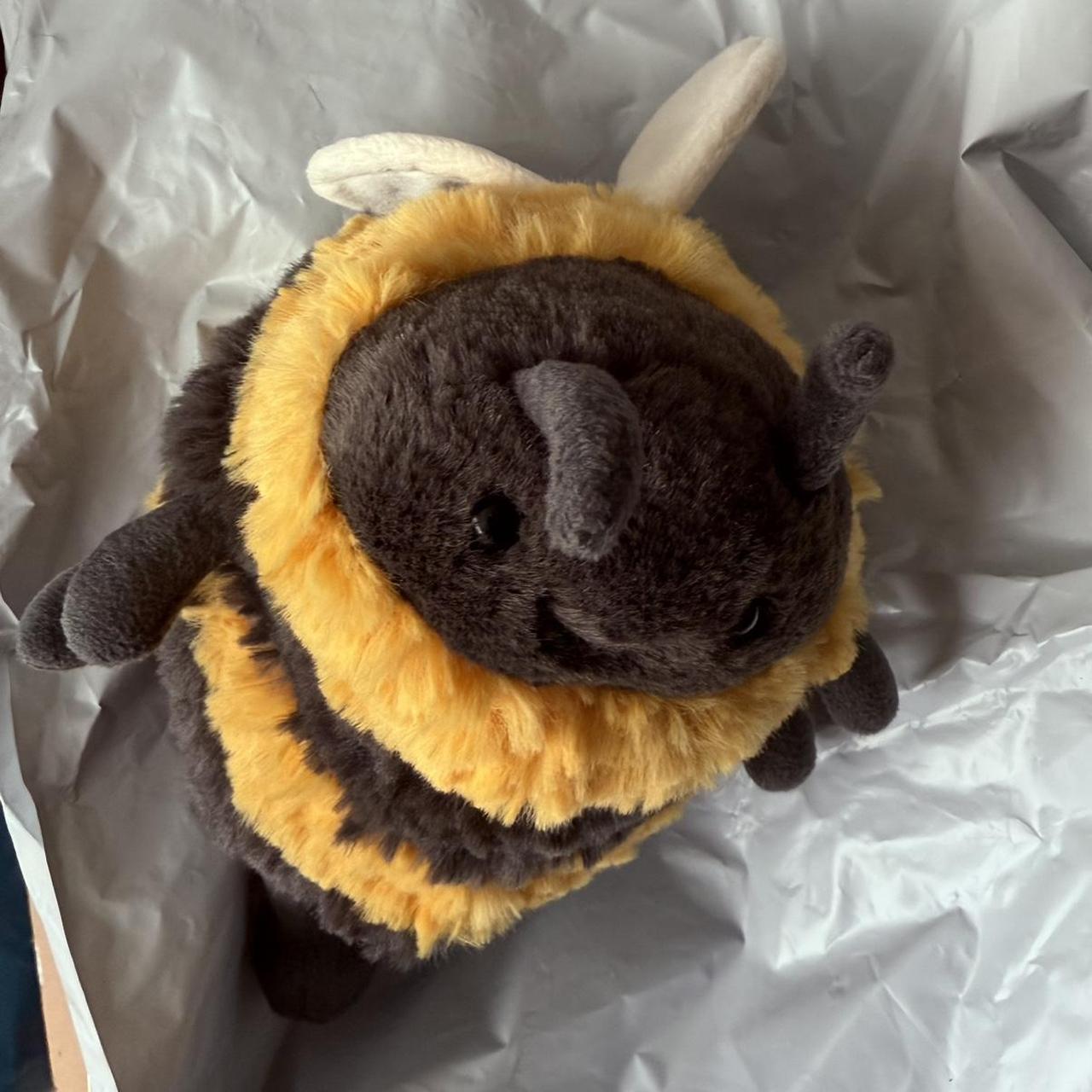 Albee bee jellycat brand new with tags sold out online | Depop