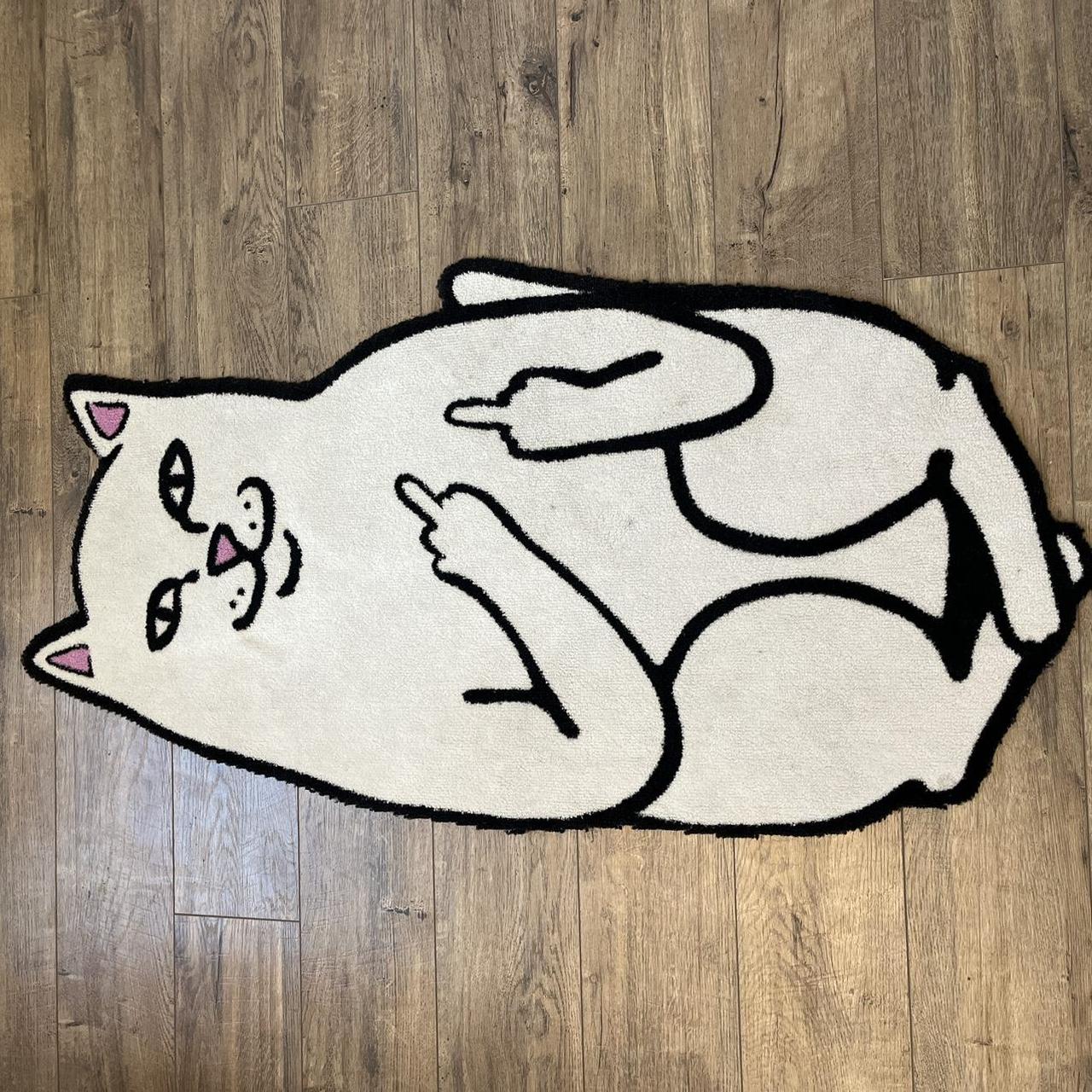 Rip and dip rug Minor staines - Depop