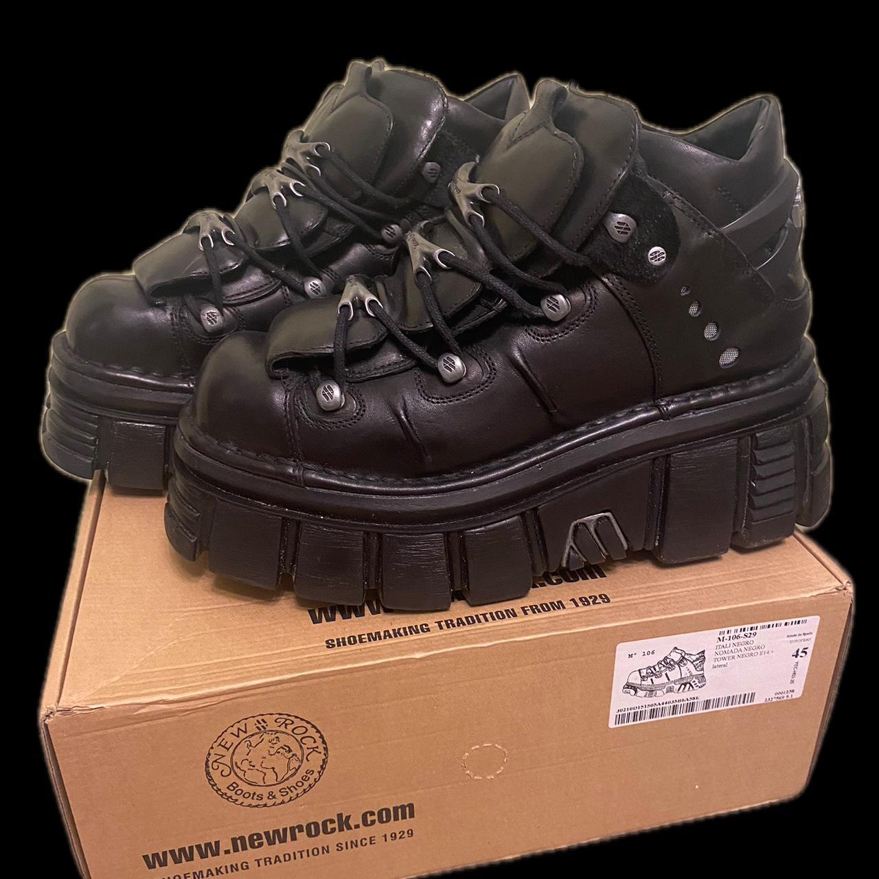 New Rock M106-S29 condition 10/10 i can trade on... - Depop