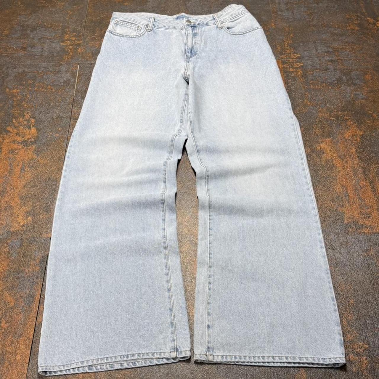 Y2K 2000s FADED BAGGY JEANS 💙💙 11.5 INCH LEG... | Depop