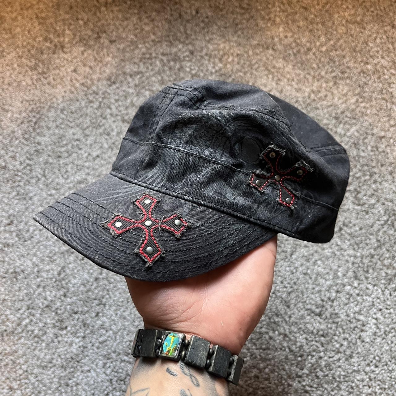 Y2K Black and red cross cap | Depop
