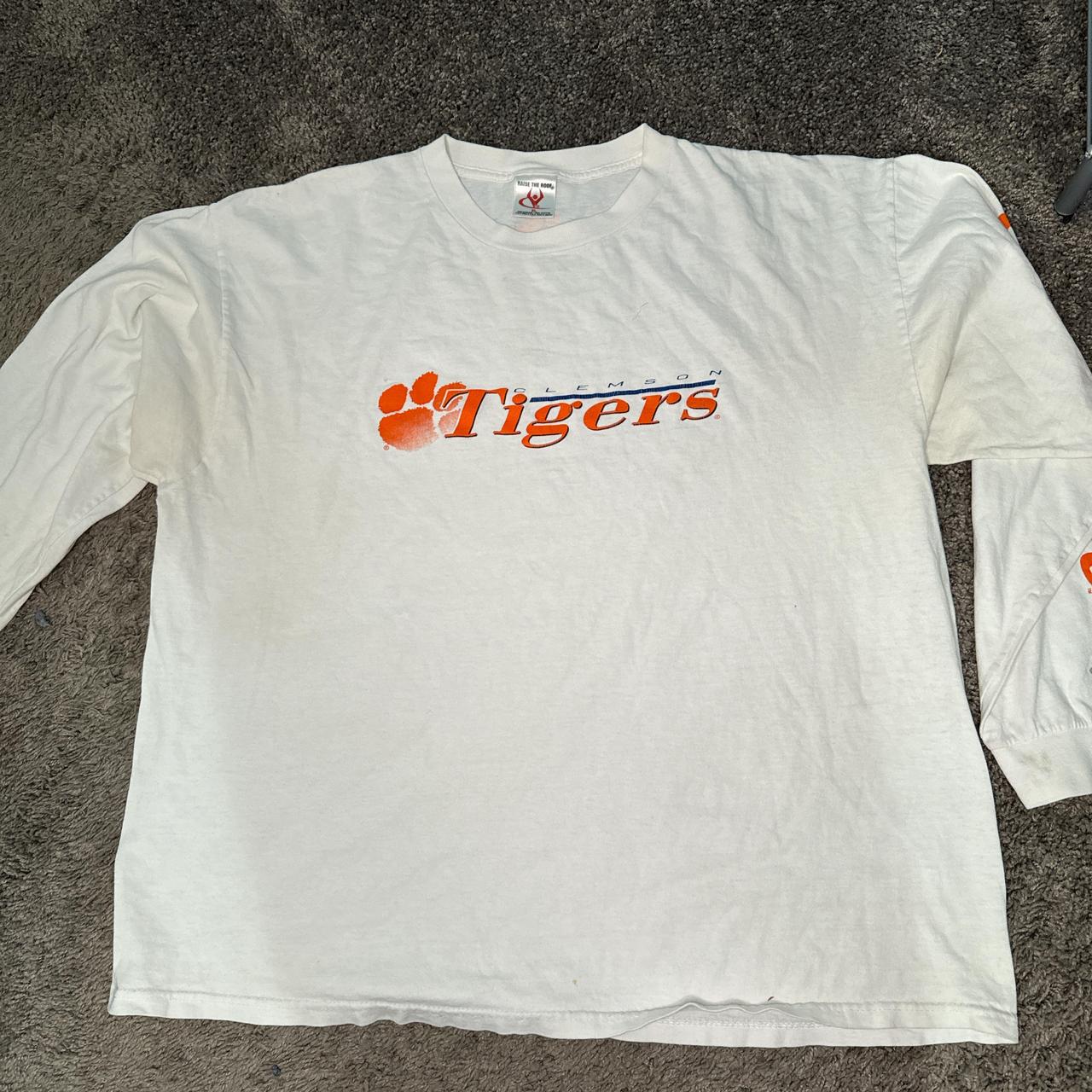 Clemson Tigers long-sleeve - Depop