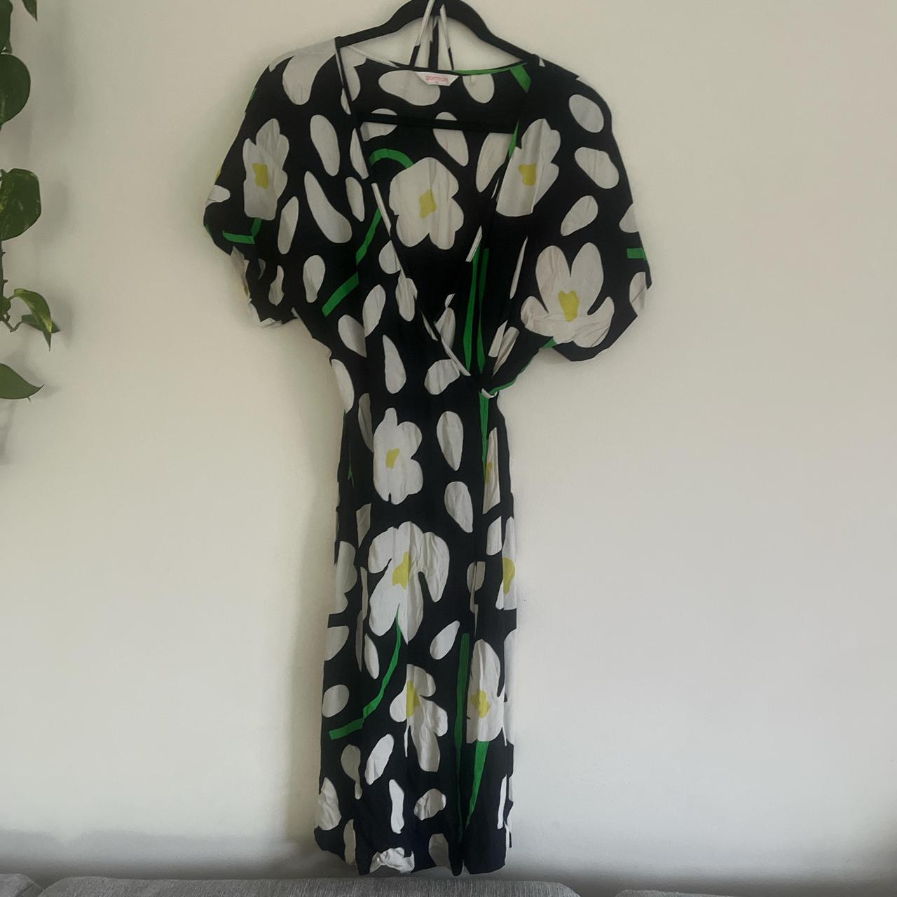 Gorman size 12 wrap dress Good condition - Depop
