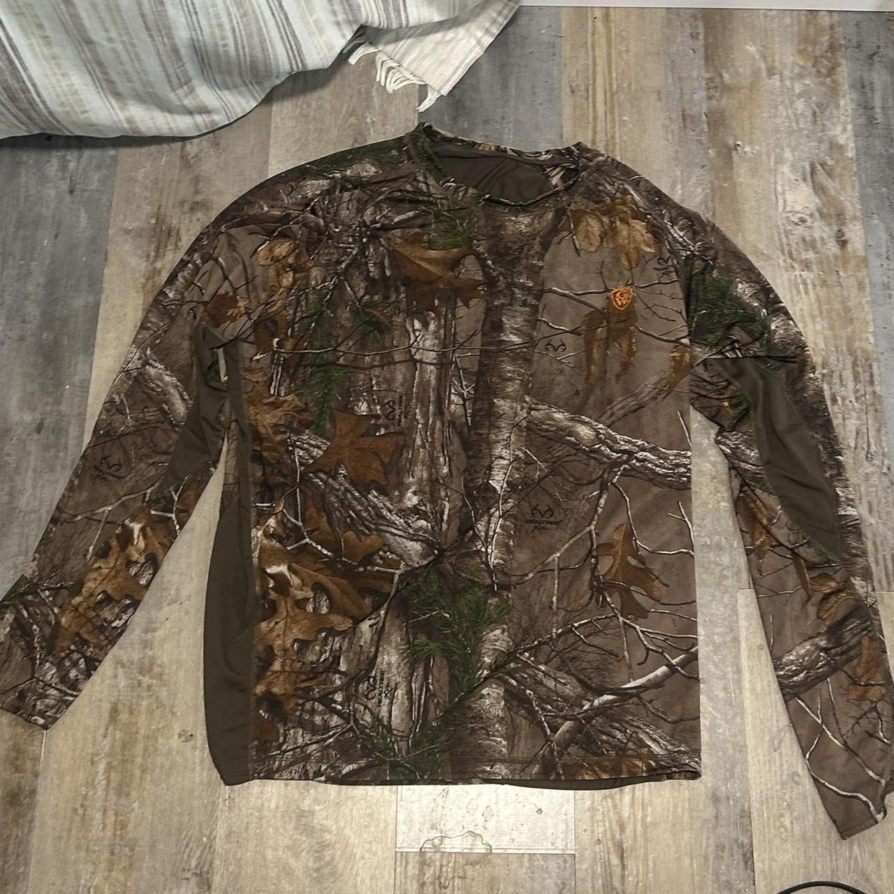 RealTree Long Sleeve T- The Material on this T is... - Depop