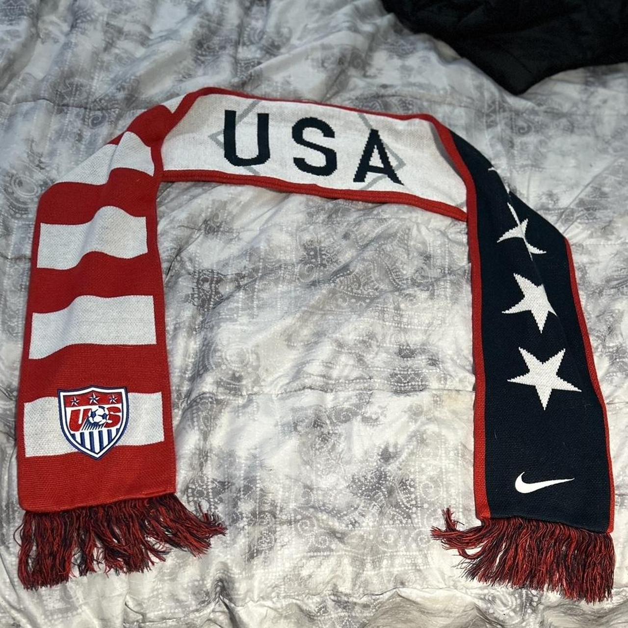 Nike USA soccer scarf - Depop