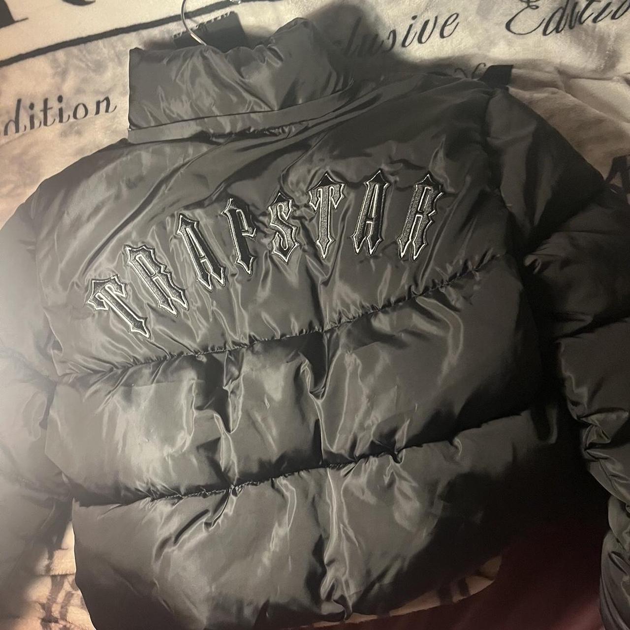 Trapstar cropped coat L fits an XL brand new with tags. - Depop