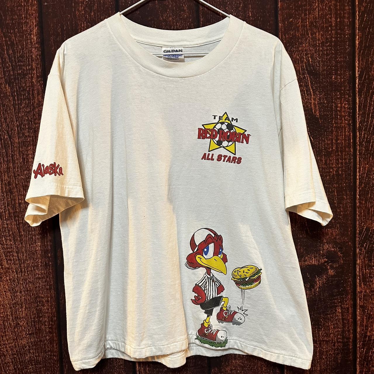Vintage Gildan Red Robin Alaska tee. - Depop