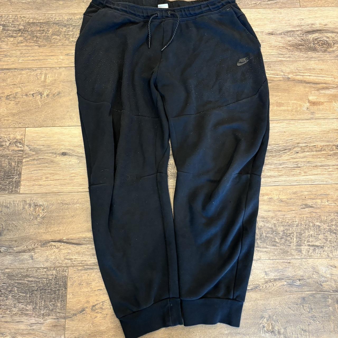 Vintage Nike Teck Pants Size XXL but fits an XL... - Depop