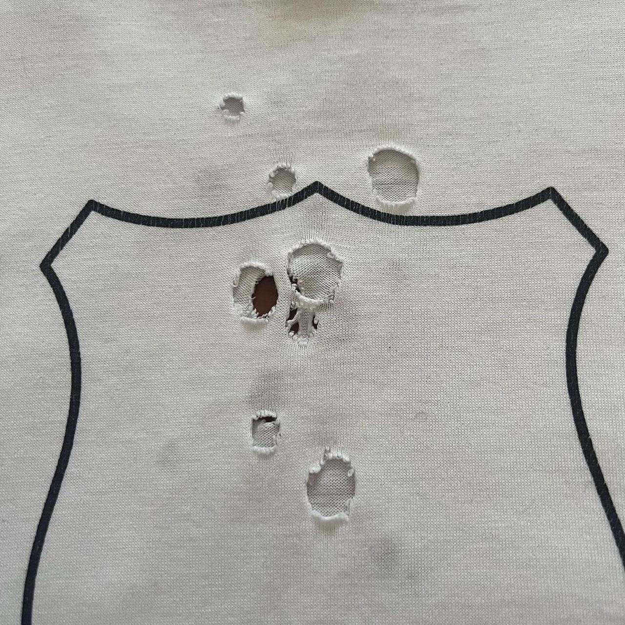 White Number Nine Crest Tee Size 3-SizeM Underrated... - Depop