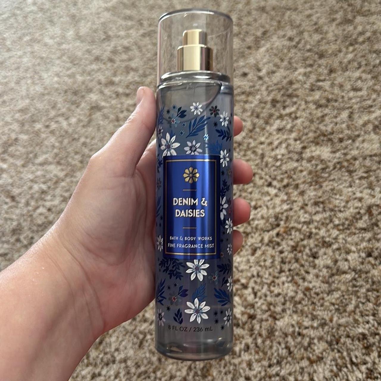 Denim and daisies fine fragrance mist - Depop