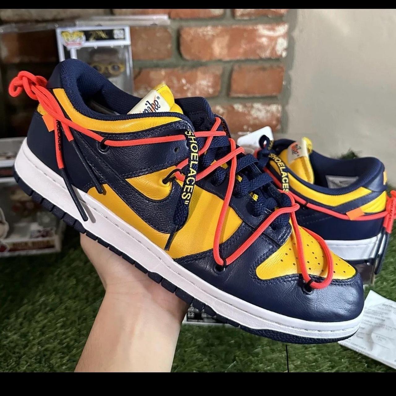 Off white Nike dunks size 7 - Depop