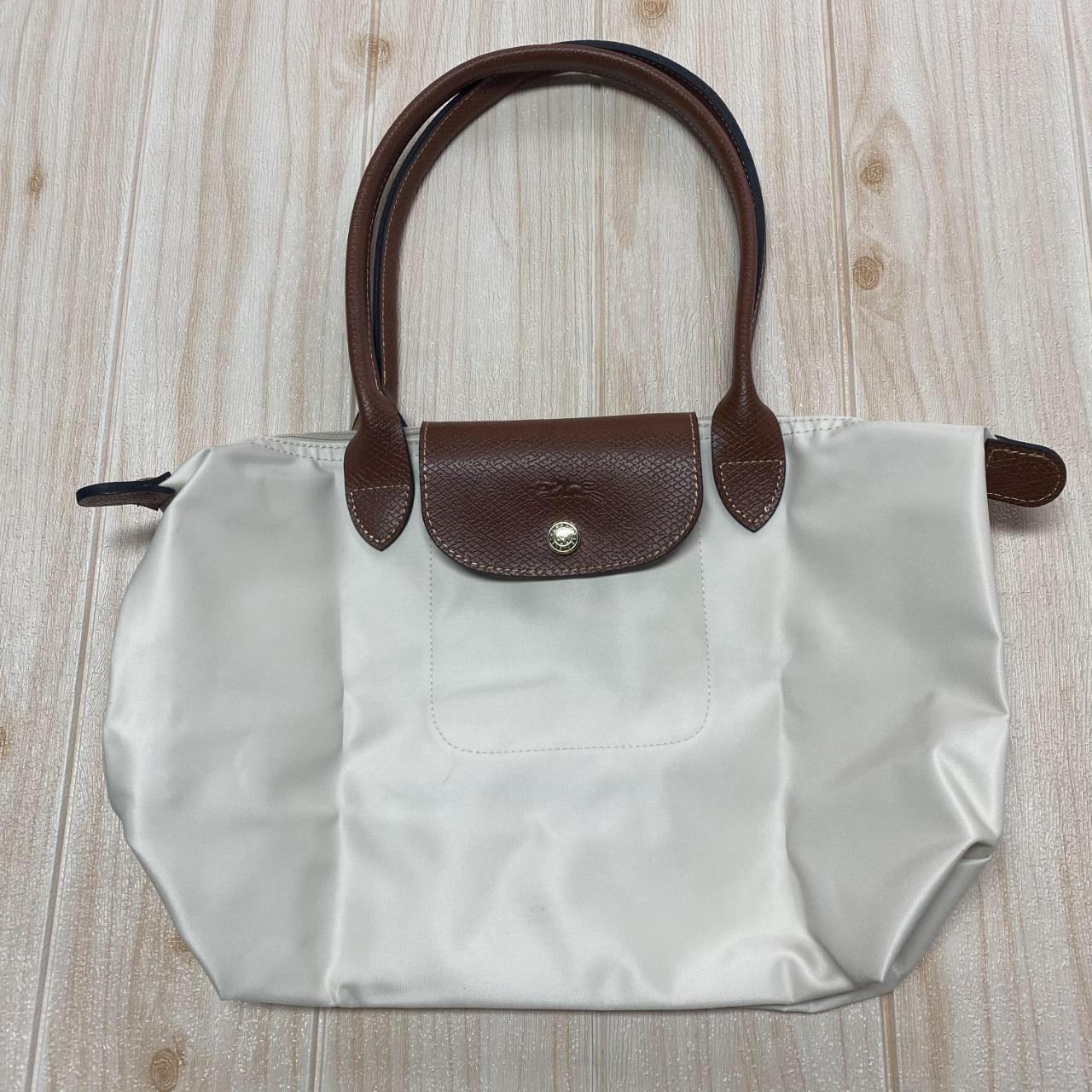 fully white longchamp tote bag in size M -brand new - Depop