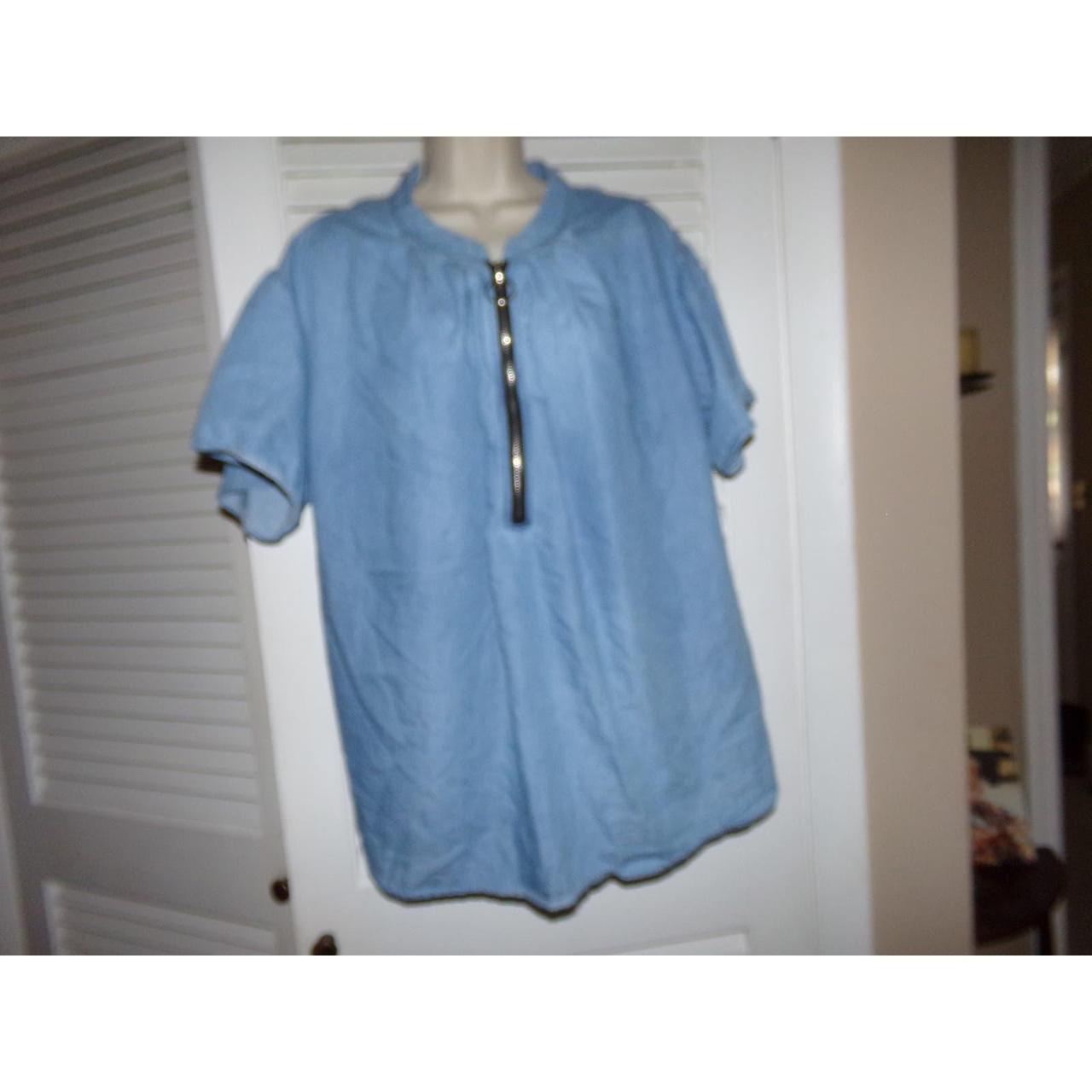 Mislook zip front chambray blouse 3XL Excellent... - Depop