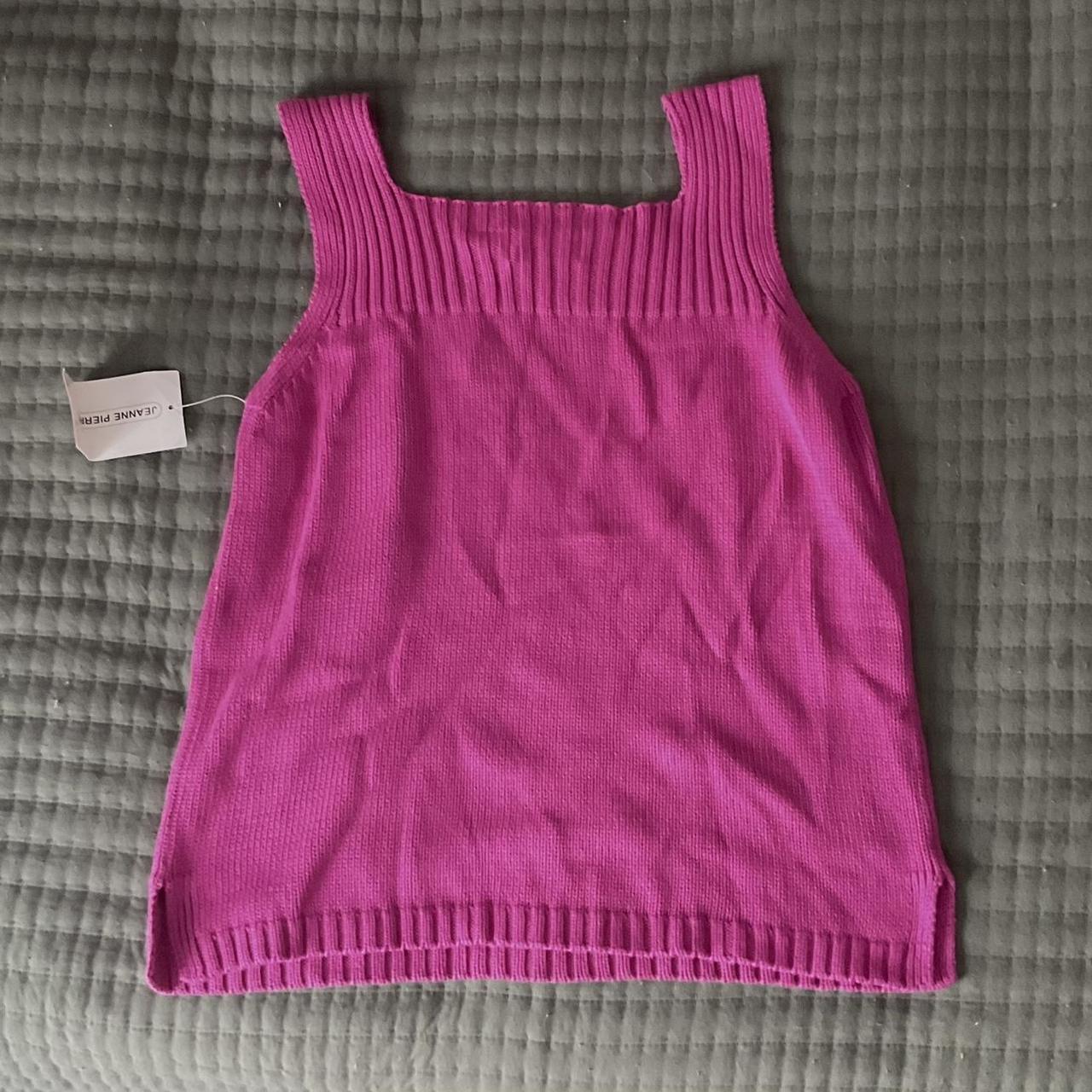 VINTAGE Pink knit tank sweater - Depop
