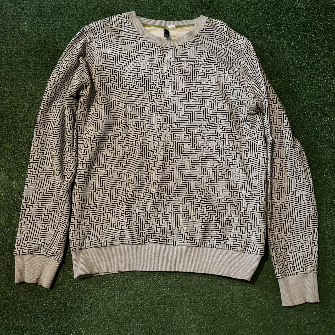 Maze sweater hm size large - Depop