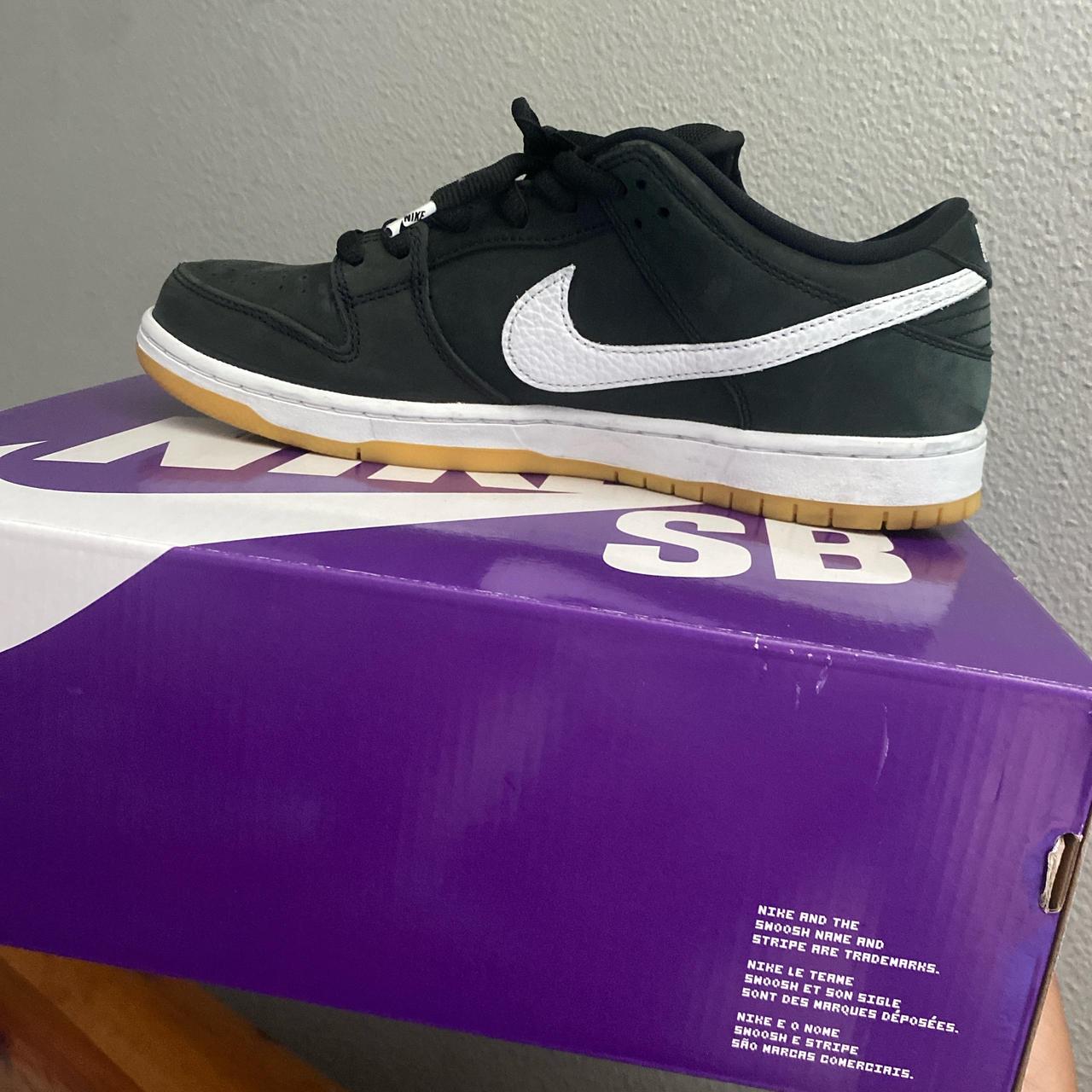 Black sb gum bottom dunks size 10.5 - Depop