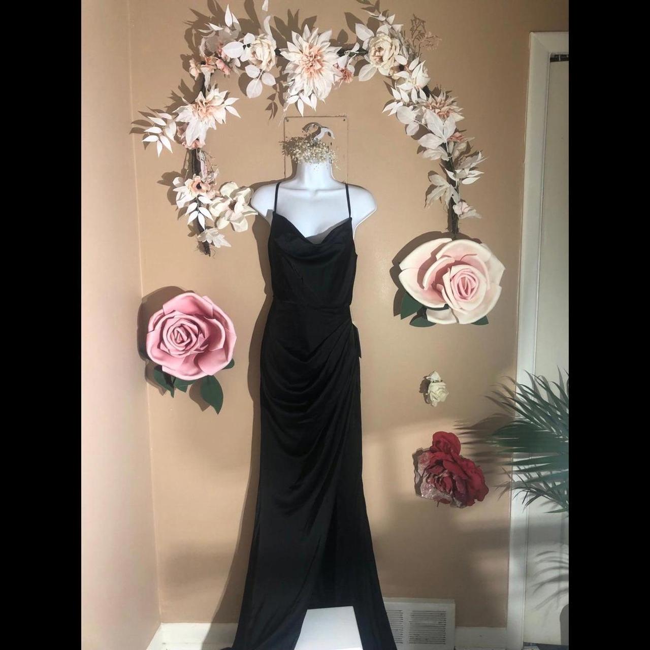 Moda glam adjustable spaghetti strap waterfall hi... - Depop