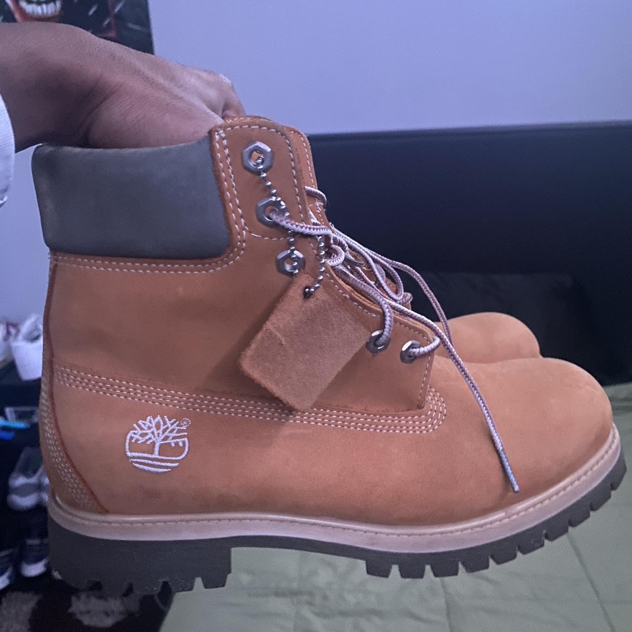 Timbs 8.5 - Depop