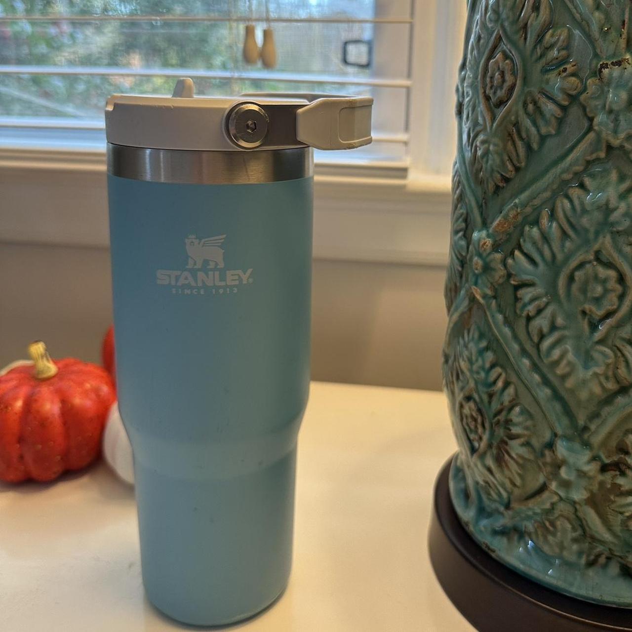 Blue Stanley 20 oz with a few flaws but barely... - Depop