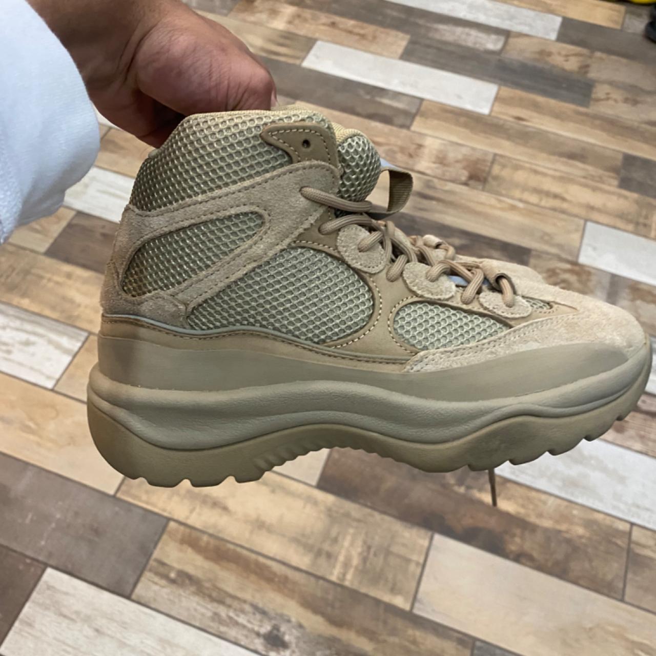 YEEZY DESERT BOOTS SIZE 8 WORN ONCE OR TWICE SEND... - Depop