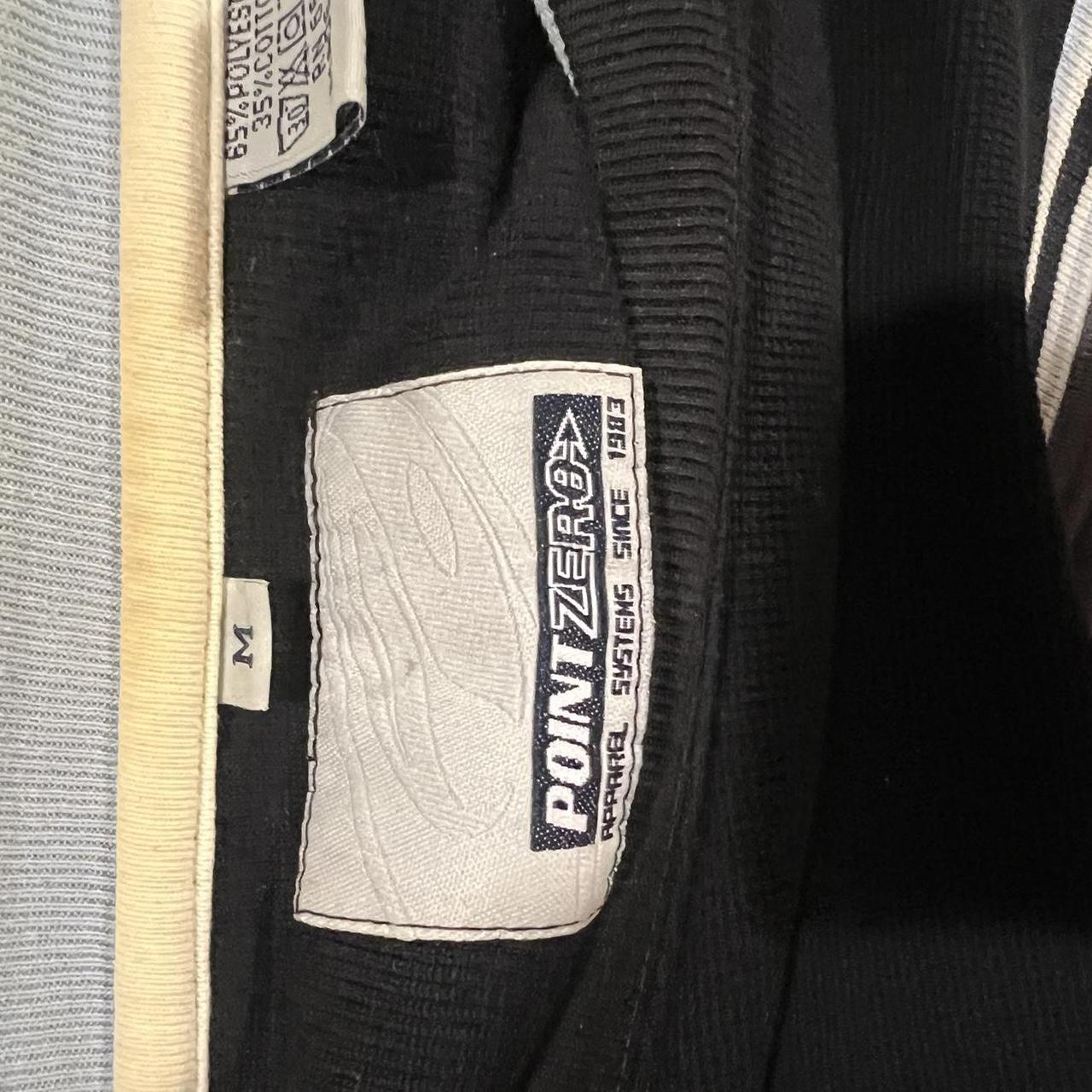 POINT ZERO EARLY 2000s LONGSLEVE SIZE: MEDIUM - Depop