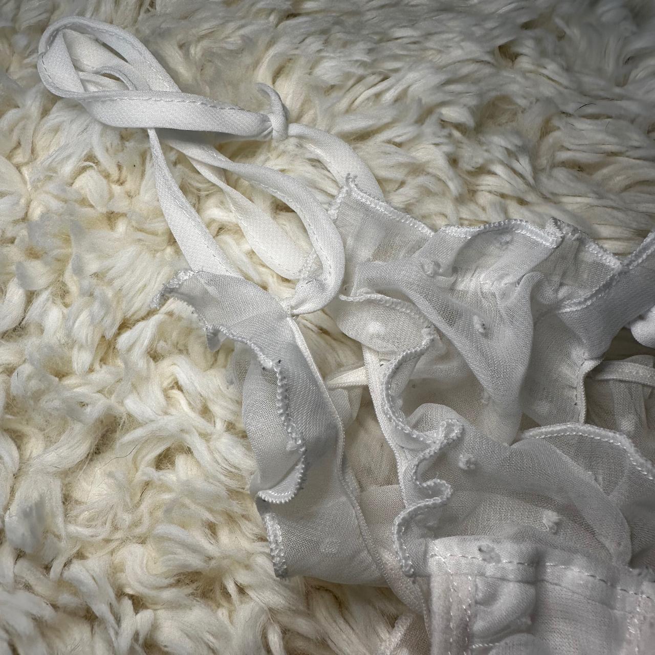 ruffled white g-string - Depop