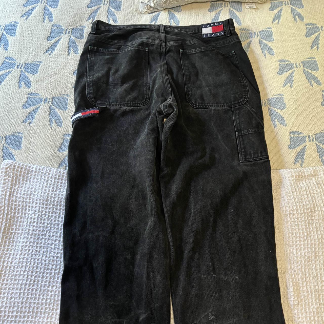 tuff tommy hilfiger carpenter jeans sizing is 40/32... | Depop