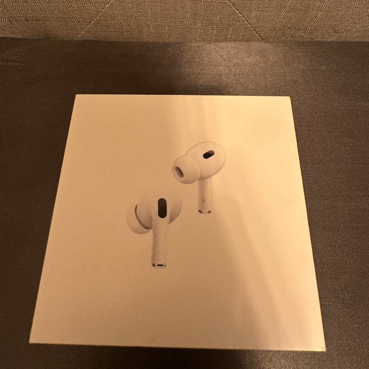 AirPod pros first GEN Good condition - Depop