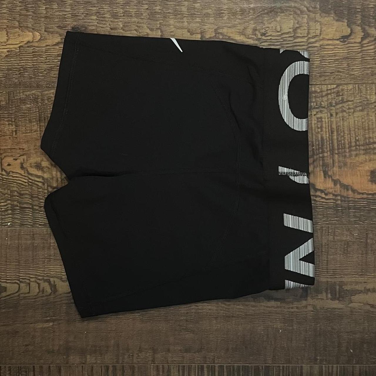 Nike pro two pieces set size XS I got bigger it’s... - Depop