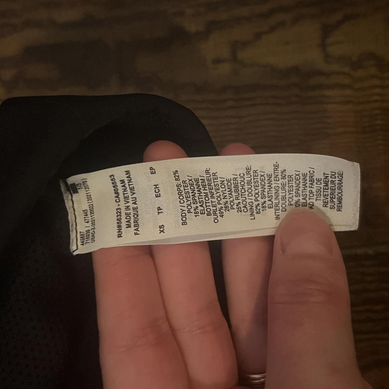 Nike pro two pieces set size XS I got bigger it’s... - Depop