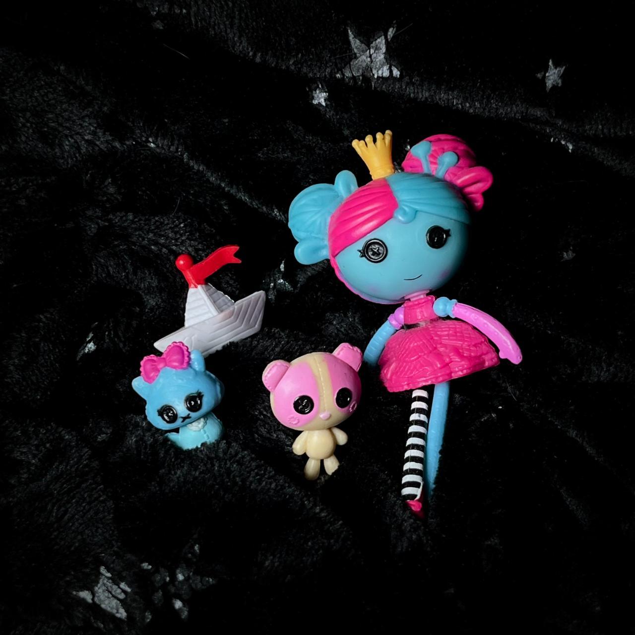 Mini Lala- Oopsies Princess Anise - comes with pet... | Depop