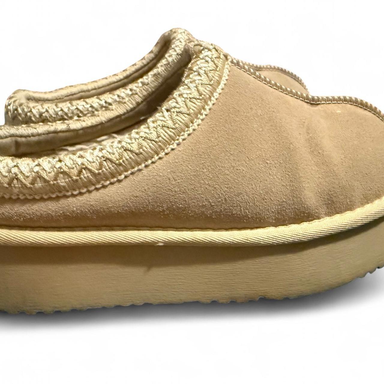 UGG DUPE Tan and cream suede clogs slippers | Depop