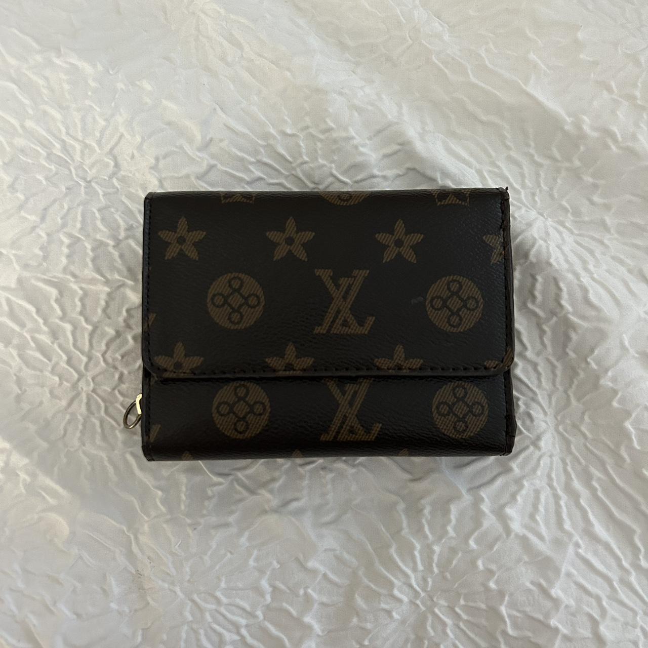 Louis Vuitton wallet dupe - Depop