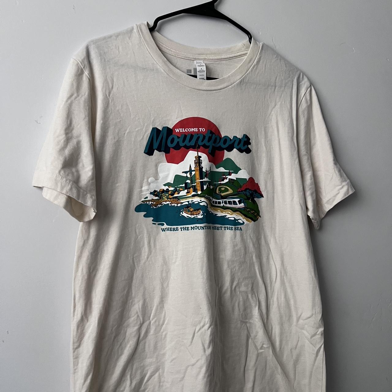 mountport dropout tv size large tee - Depop