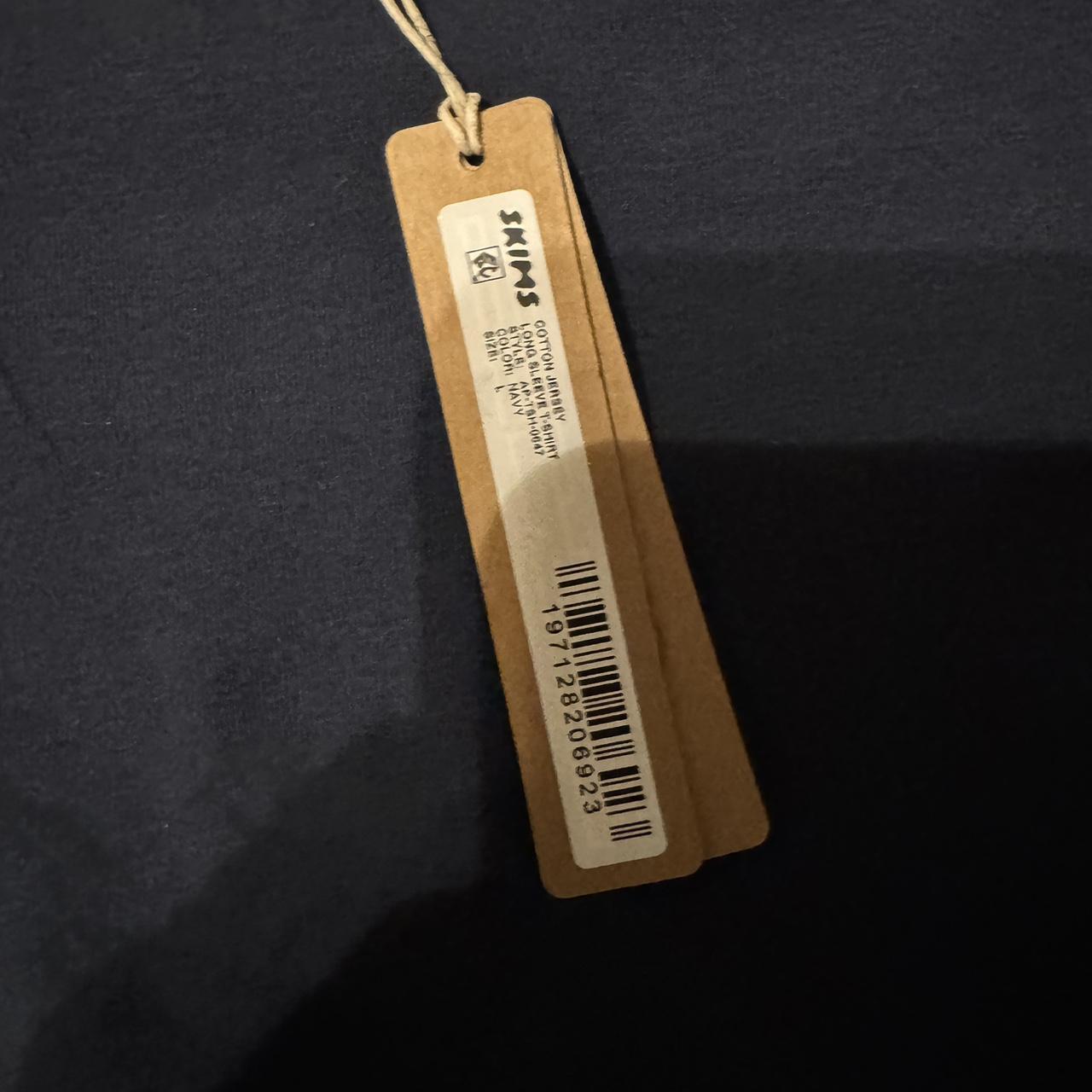 SKIMS Cotton Jersey Long Sleeve T-shirt L Navy - Depop