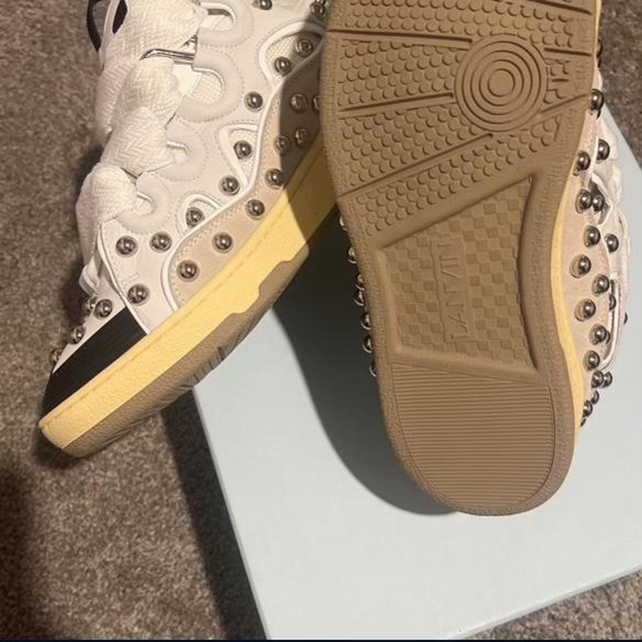 Shoe plug get me - Depop