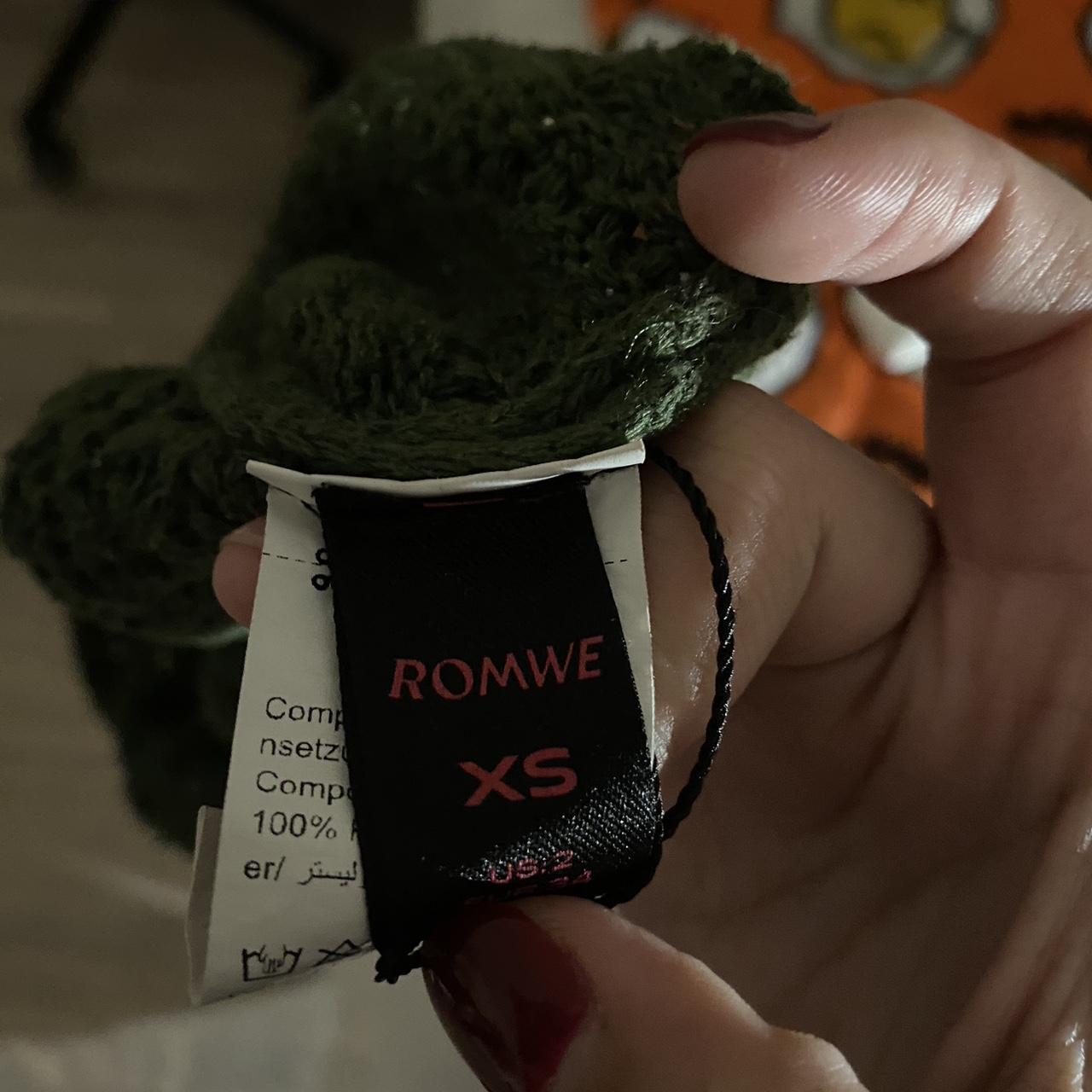 Knitted Green Top -cropped -fitted -strings -no flaws - Depop