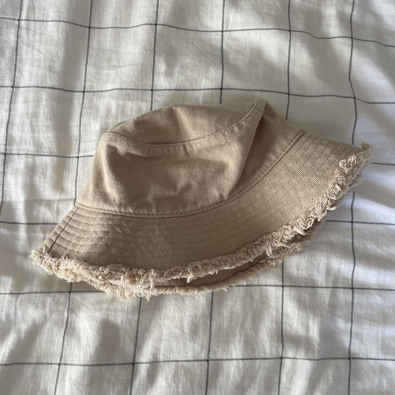 Tan bucket hat #buckethat #summer #beach - Depop