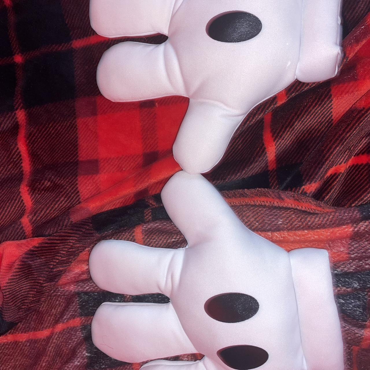 big, white, bendy gloves. great for a... - Depop