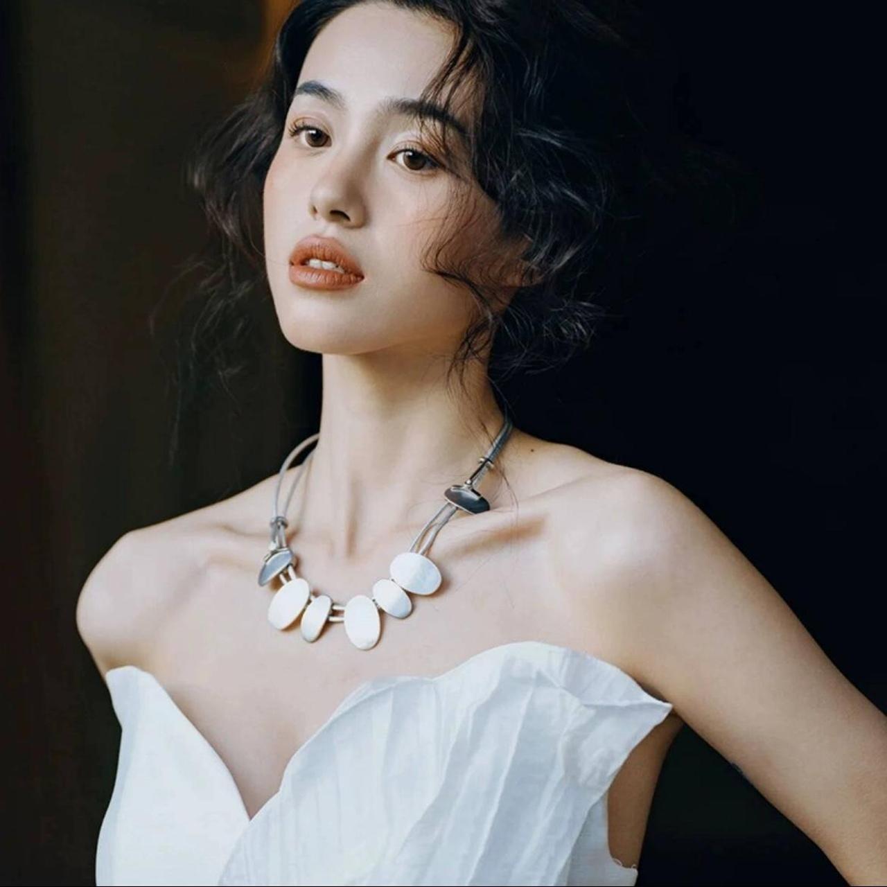 Sophie Buhai janet multi-pendant necklace - so... - Depop