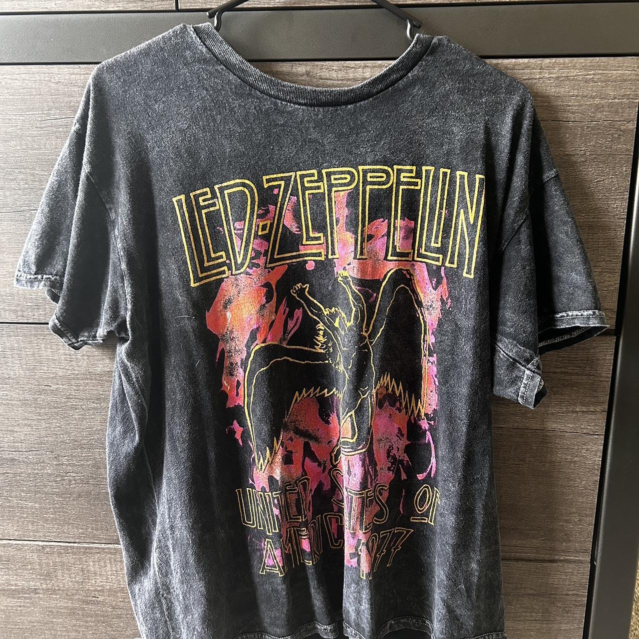 Medium Led Zeppelin Graphic Tee - Depop